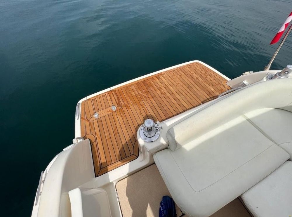 Boot / Motoryacht Cranchi Perla 25 mit zwei Motoren (Gebraucht) in ...