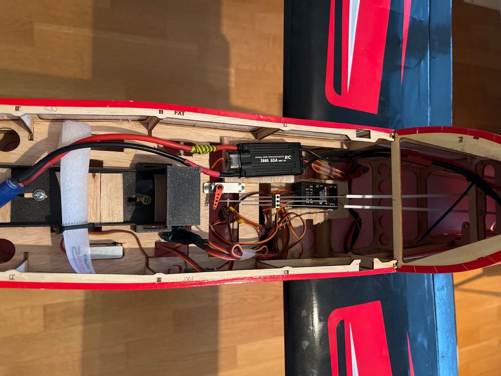 Balsa Hornet WeMoTec 70mm EDF 6s!! | Kaufen auf Ricardo