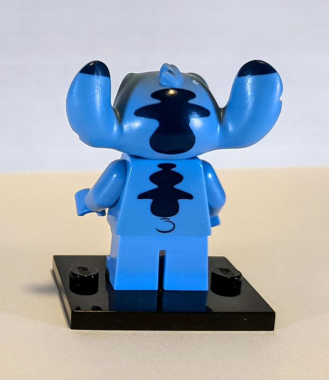 Lego Minifigures Disney - Stitch (Gebraucht) in Muri AG für CHF 7 – mit ...