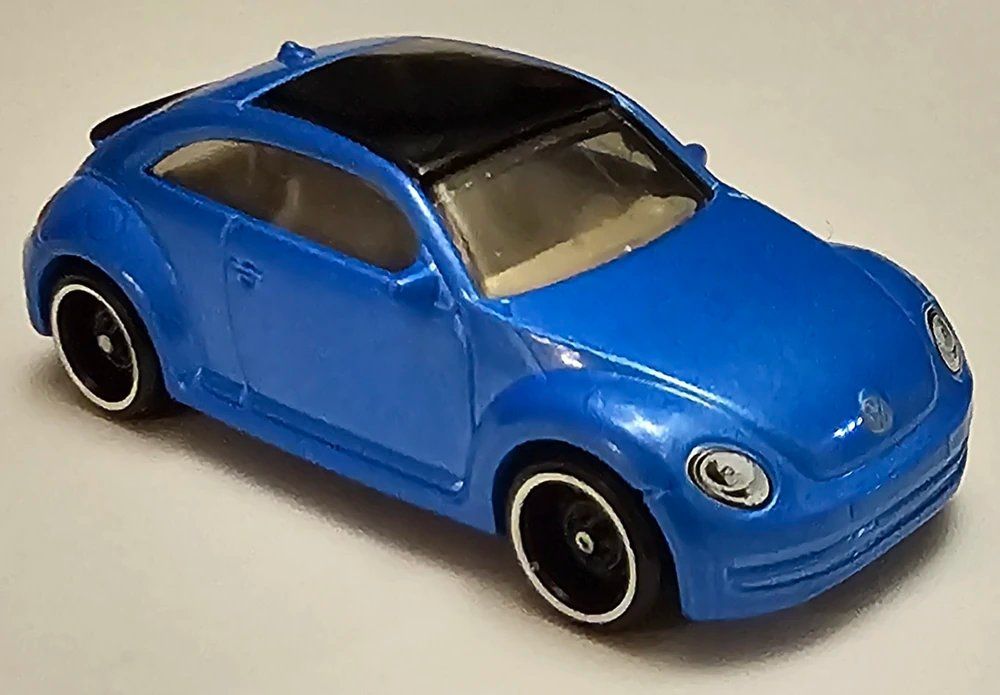 Hot Wheels 2012 Volkswagen Beetle (2023) MP Exclusive NEU | Kaufen auf Ricardo