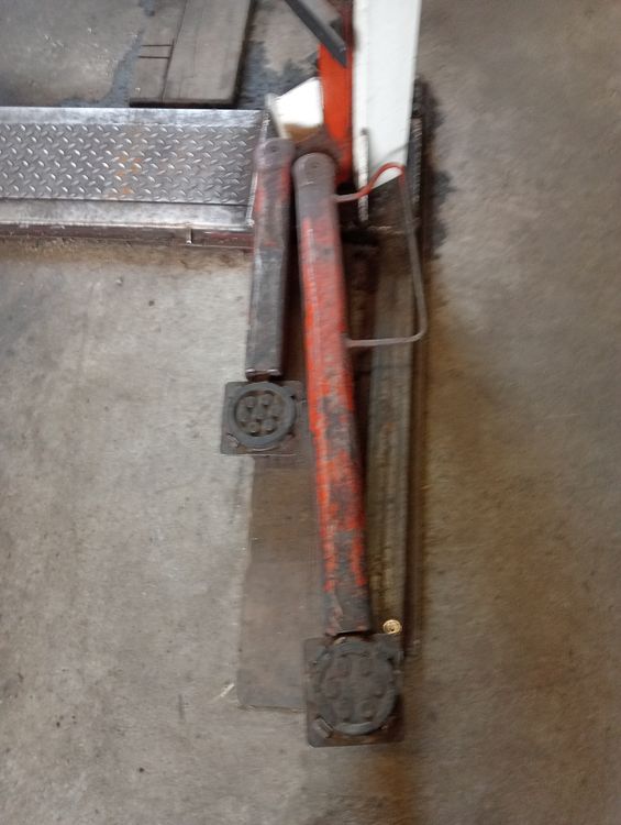 Autolift Spindelantrieb, Märkisches Werk 2 T (Gebraucht) in Egliswil ...