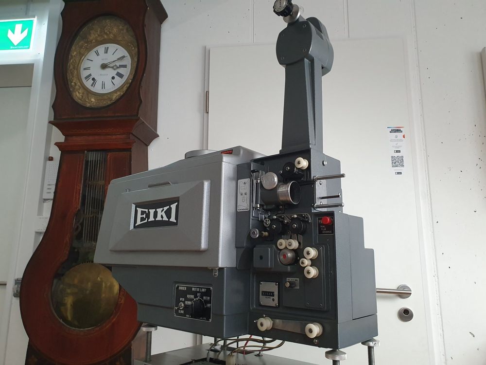 Filmprojektor Eiki EX-6000 Xenon Sound Kinoprojektor 16 mm (Defekt) in ...