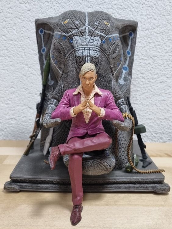 Figurine Far Cry 4 Pagan Min (Gebraucht) in Monthey für CHF 10 – mit ...