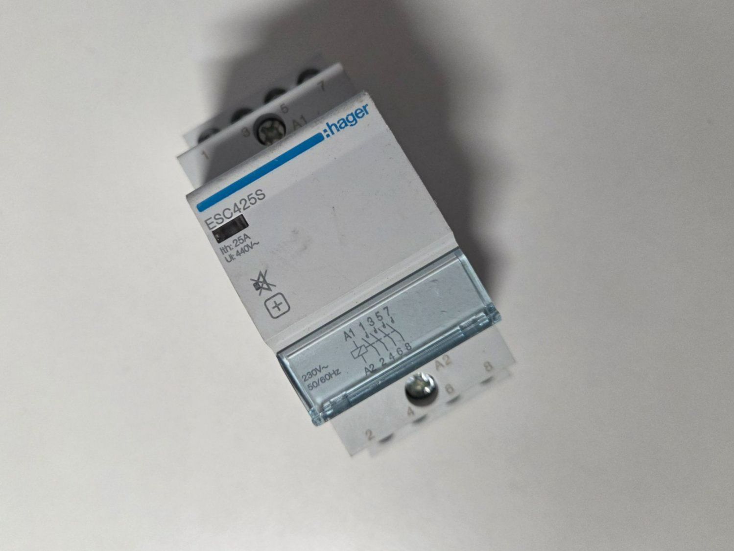 Hager ESC425S REG-Schütz Hager ESC 230VAC 4 Schliesser (Gebraucht) in ...