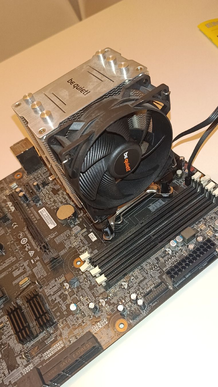 Motherboard Medion Z170H4-EA ver.1.0 + CPU Core i7 7700 (Gebraucht) in ...