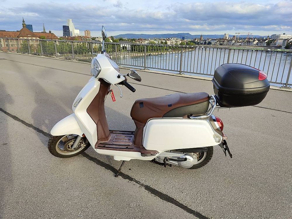 Tell Zahara Roller 125 mit Topcase (Gebraucht) in Basel für CHF 800 ...