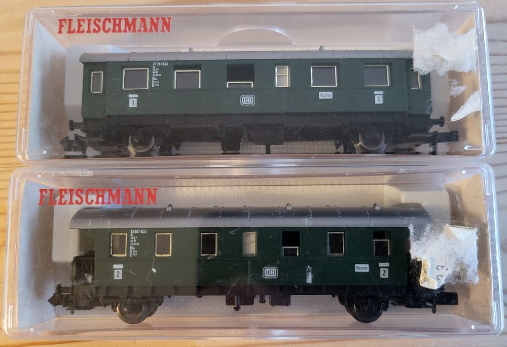 2x Fleischmann Personenwagen (Gebraucht) in Muttenz für CHF 23 – mit ...