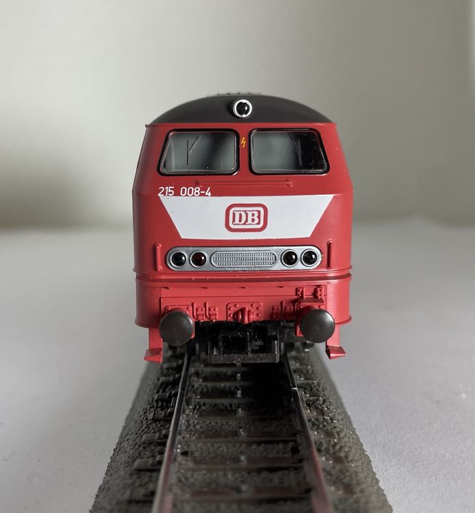 Roco DB BR 215 orientrot Wechselstrom (Defekt) in Zürich für CHF 39 ...