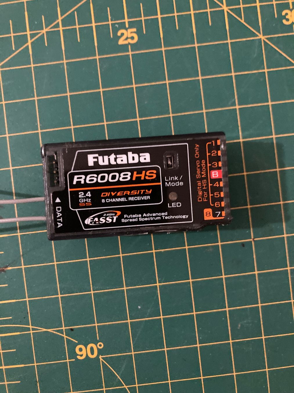 Futaba R6008HS Empfänger, 8 Kanal, 2.4 GHz FASST - Top! (Gebraucht) in ...
