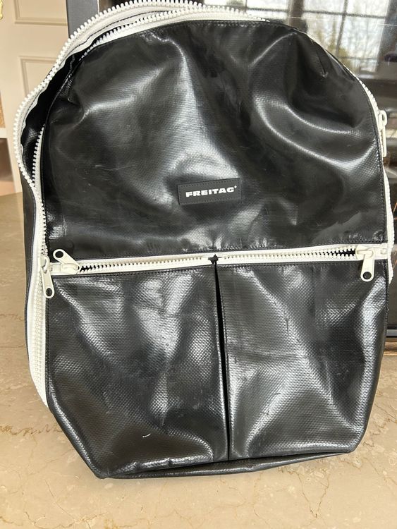 RARE Black Freitag Fringe Backpack | Kaufen auf Ricardo