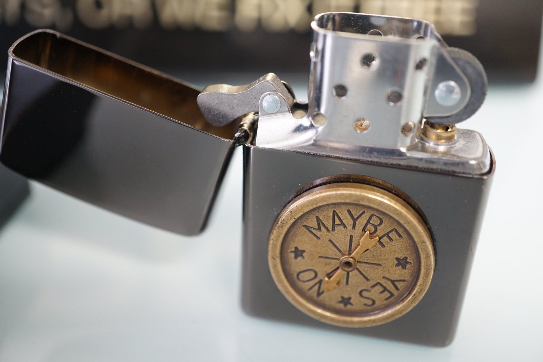 ZIPPO Feuerzeug DECISION MAKER, black ice (Neu (gemäss Beschreibung ...