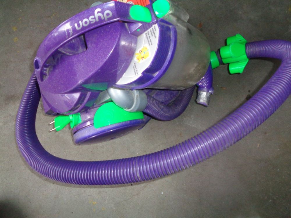 DYSON DC05 DUAL CYCLONE STAUBSAUGER | Kaufen auf Ricardo