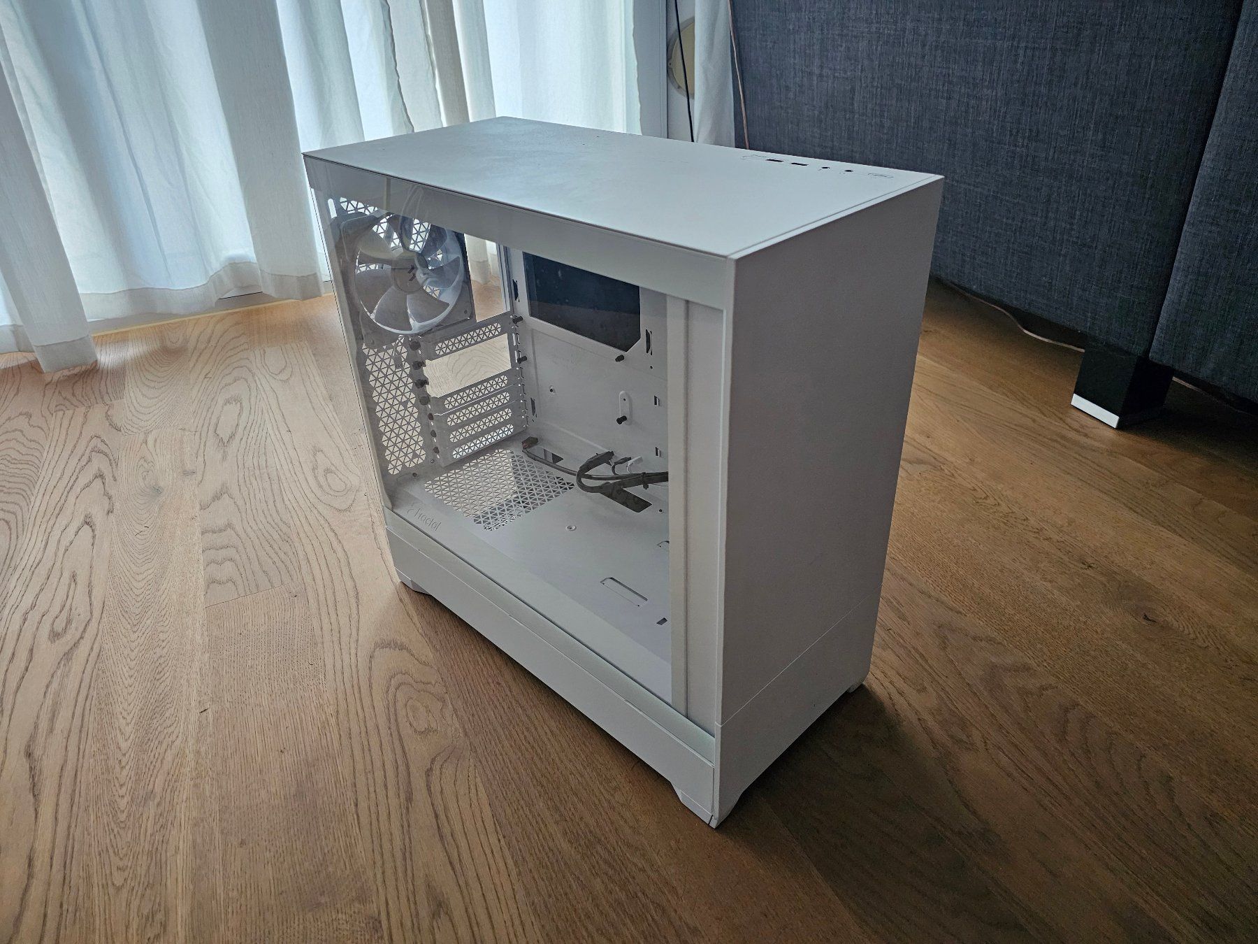 Fractal Design Pop Silent White TG Window (Gebraucht) in Weiach für CHF ...