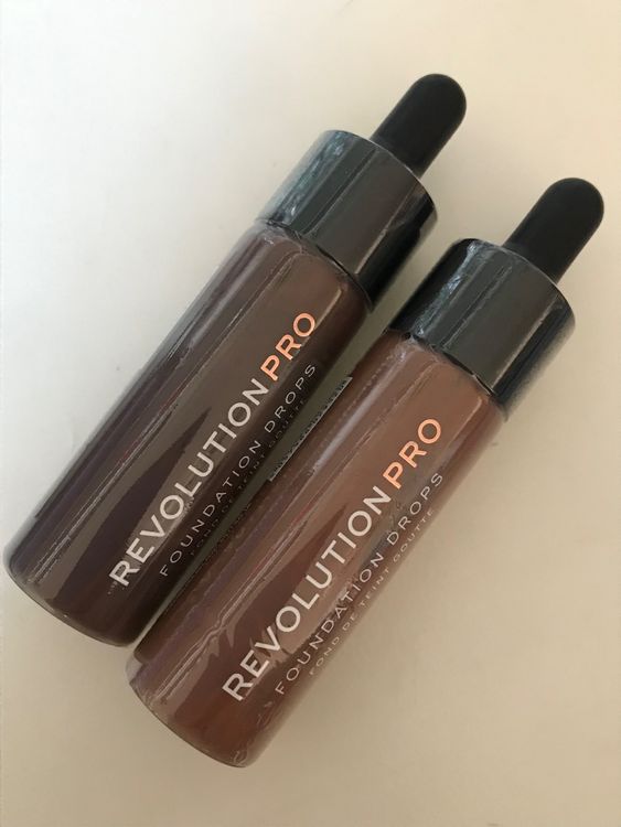 Revolution pro Foundation drops 2x | Kaufen auf Ricardo