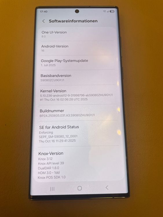 Samsung Galaxy S22 Ultra – 512 GB – Android 16 (Defekt) in Adliswil für ...