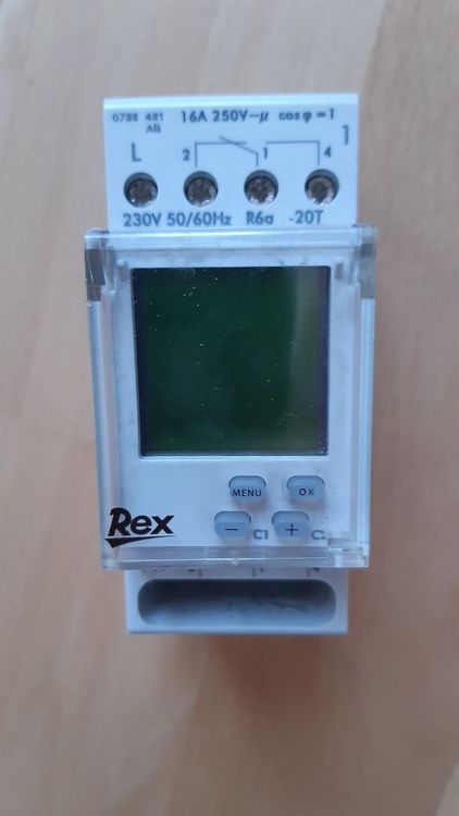 Unicomp 557 +REX Zeitschaltuhr Dig.+FI (Gebraucht) in hinwil für CHF 70 ...