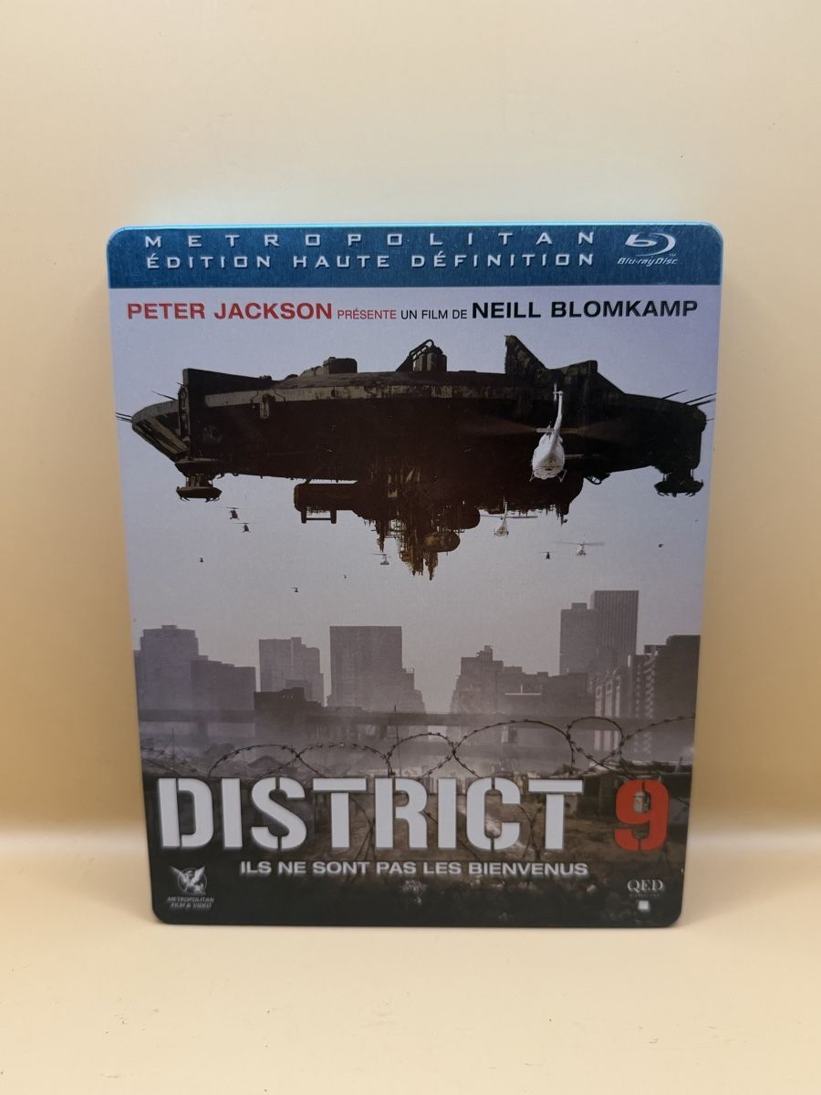 DISTRICT 9 - film en blu-ray STEELBOOK COLLECTOR (Gebraucht) in Genève ...