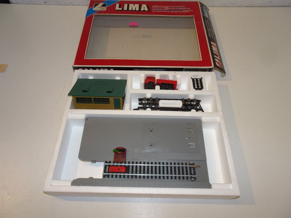 Lima Terminal mit LKW Tiefladewagen HO 600970 (Gebraucht) in ...