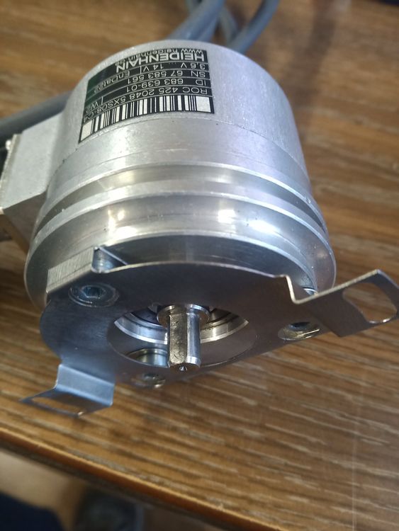 Heidenhain Drehgeber ROC 425 EnDat2.2 inkl. Kabel (Gebraucht) in ...