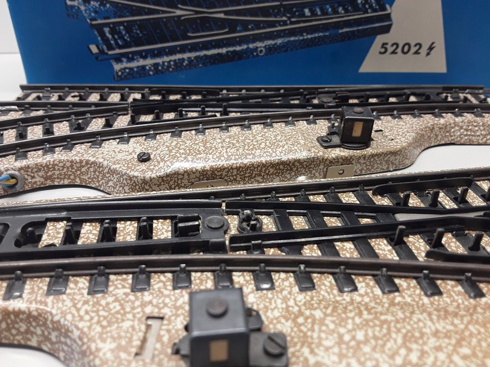 Märklin 5202 _ elektromagnetisches Weichenpaar _ Spur H0 | Kaufen auf ...