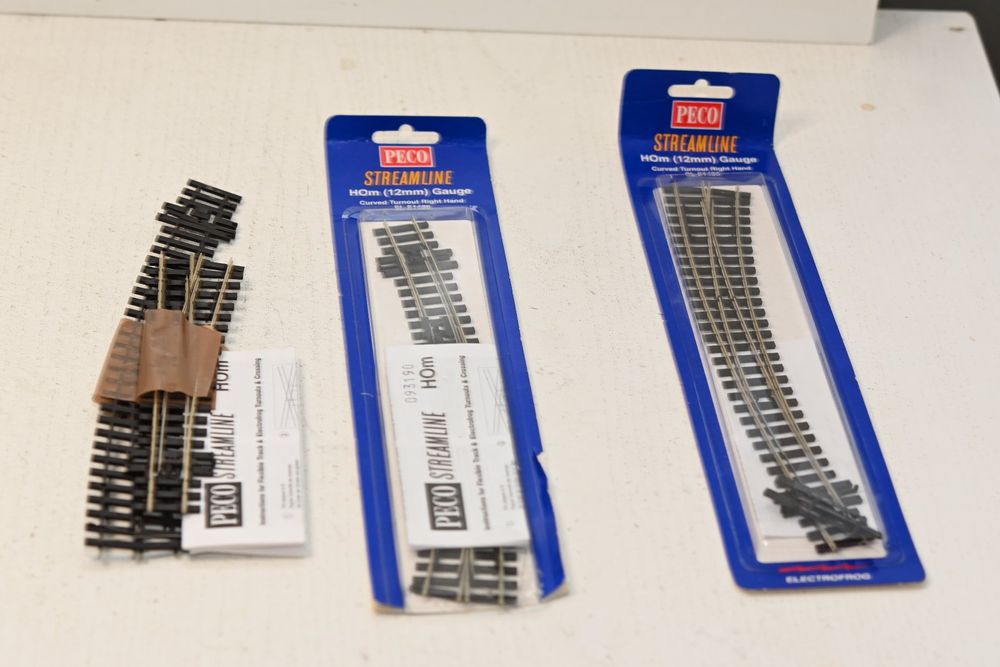 Peco Weichen HOm mit OVP gem Fotos (Neu (gemäss Beschreibung)) in Laupen ZH für CHF 41 – mit ...