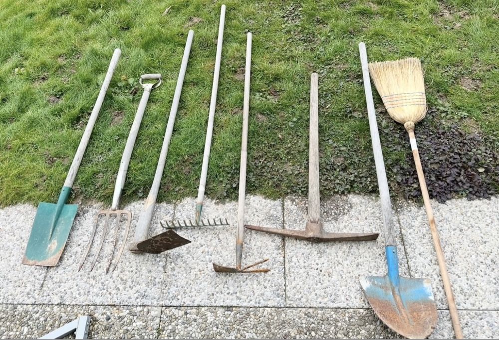 Gartenwerkzeug Set 8 Teile (Gebraucht) in Gerlafingen für CHF 165 – nur Abholung auf Ricardo kaufen