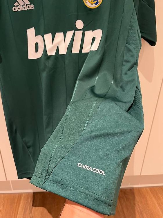 Real Madrid 11/12 Shirt grün #7 Ronaldo (Gebraucht) in Sursee für CHF ...