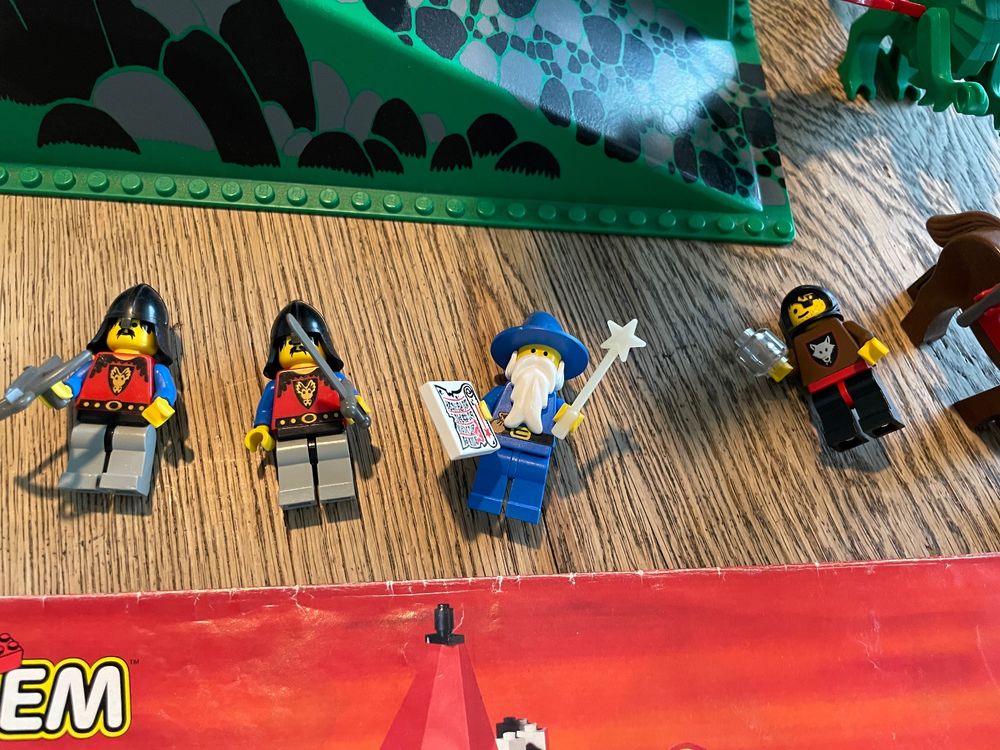 1.- Lego Castle Dragon Knights 6082: Fire Breathing Fortress | Kaufen ...