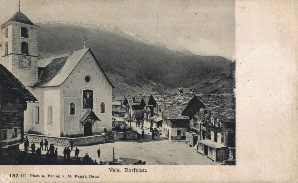 Vals, Dorfplatz mit Kirche | Kaufen auf Ricardo