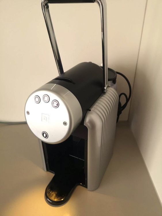 Nespresso Zenius ZN100 Prof./ 2 1/2 Jährig/ top Zustand (Gebraucht) in ...