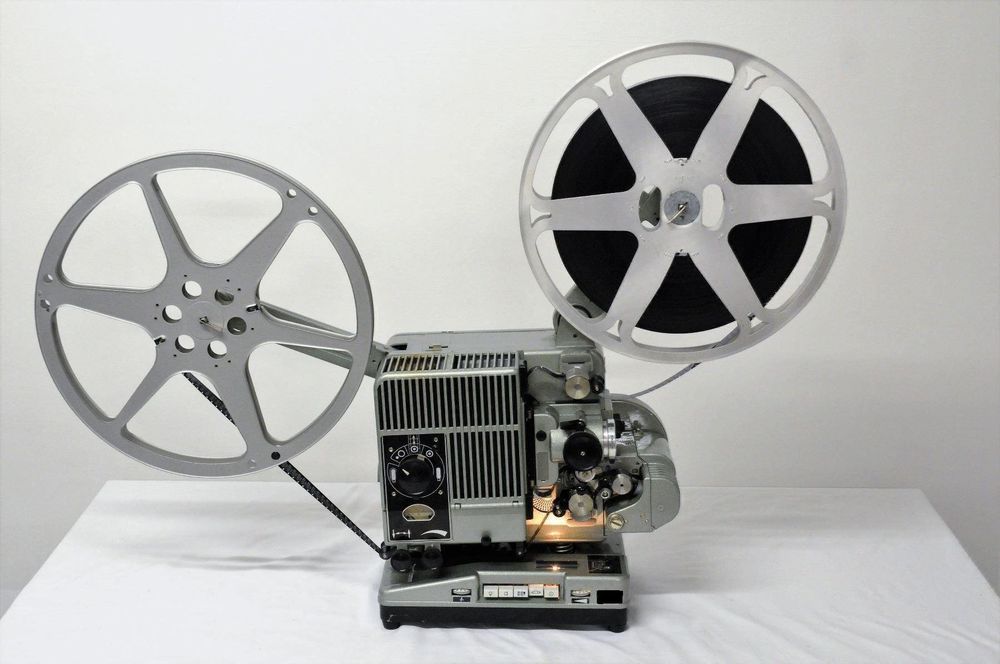 Siemens 2000 Tonfilmprojektor 16 mm (Gebraucht) in Au ZH für CHF 250 ...