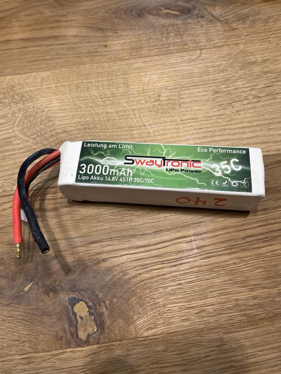 SWAYTRONIC LiPo 4S 14.8V 3000mAh 35C/70C (Gebraucht) in Bellach für CHF 40 – mit Lieferung auf ...
