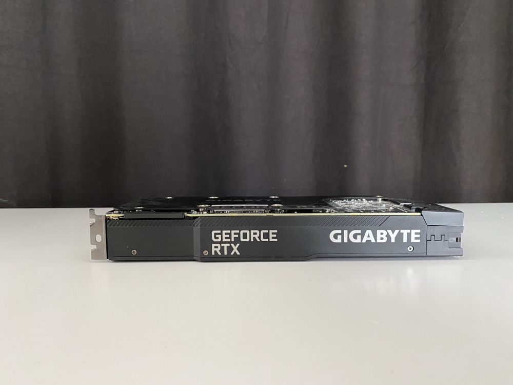 DUAL SLOT - NVIDIA RTX 3090 Gigabyte GeForce TURBO 24G (Gebraucht) in ...