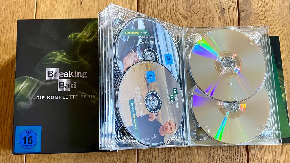 DVD Box Breaking Bad die komplette Serie (62 Episoden) (Gebraucht) in ...