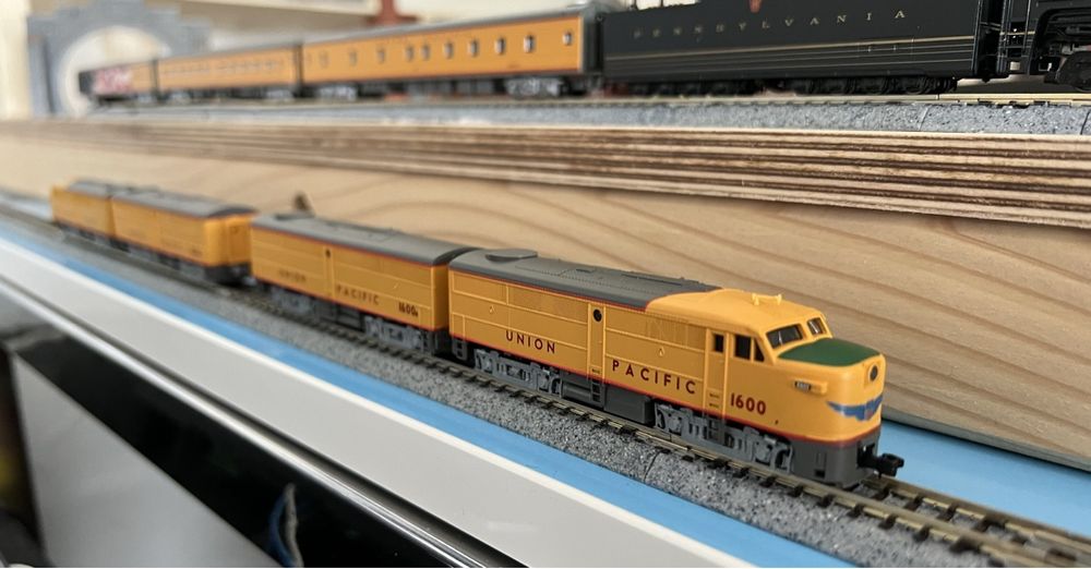 Kato USA Loks digitalisiert (Gebraucht) in Richterswil für CHF 130 ...