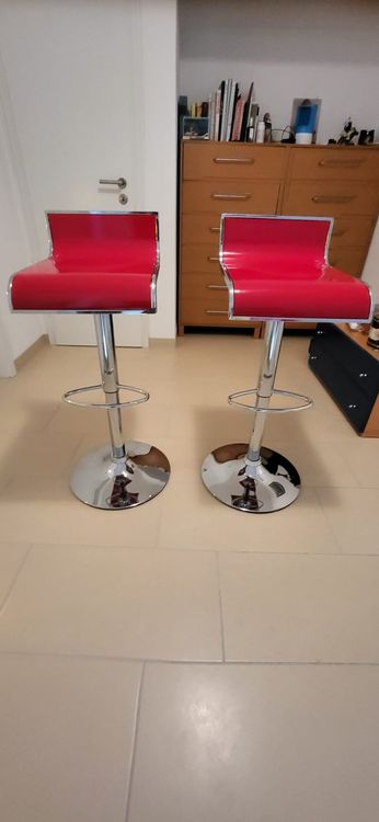 Zwei schöne neuwertige Barhocker (Gebraucht) in Schinznach-Bad für CHF 5 – nur Abholung auf ...
