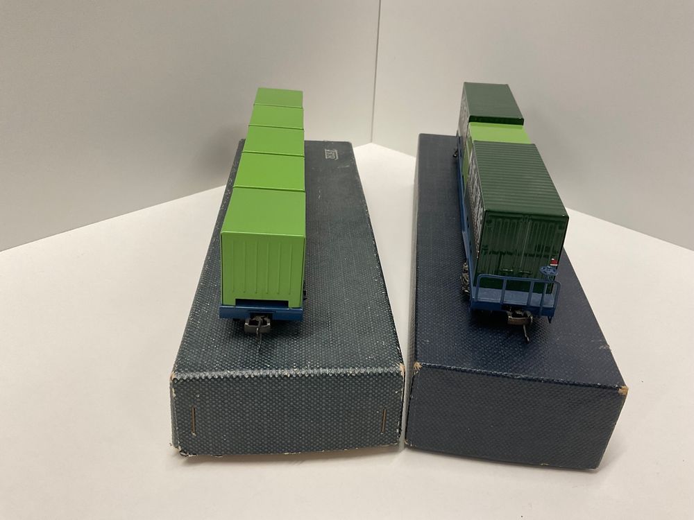 Endo Modelleisenbahn Güterwagen mit Container, Spur H0 Japan (Gebraucht ...