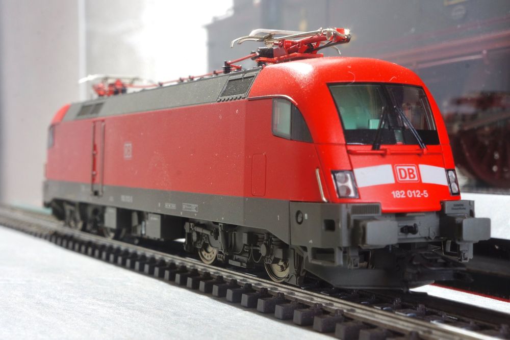 Märklin 39840, BR 182 012-5 der DB, digital-mfx, Sound (Gebraucht) in Biel/Bienne für CHF 200 ...