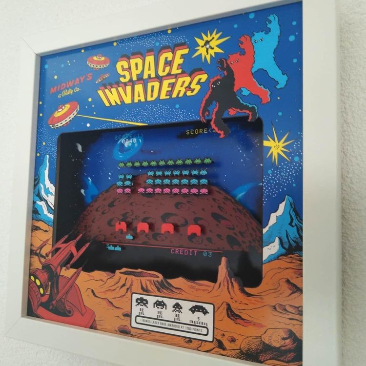 Space Invaders Arcade Papercraft Diorama | Kaufen auf Ricardo