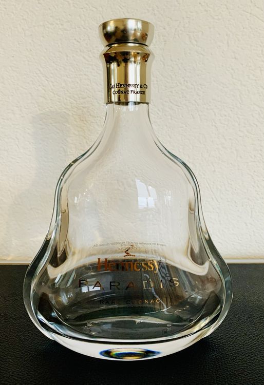 Hennessy Paradis Flasche (leer) (Gebraucht) in Horgen für CHF 1 – mit ...