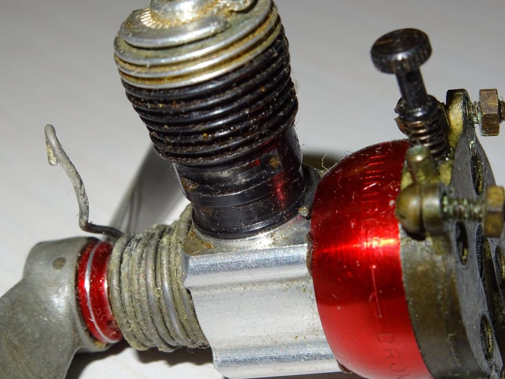 Modellmotor Cox Pee Wee (Gebraucht) in Winterthur für CHF 51 – mit ...