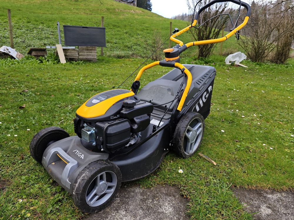 Neuwertiger Stiga Benzin Rasenmäher Combi 748s 46 cm NP 600 (Neu ...