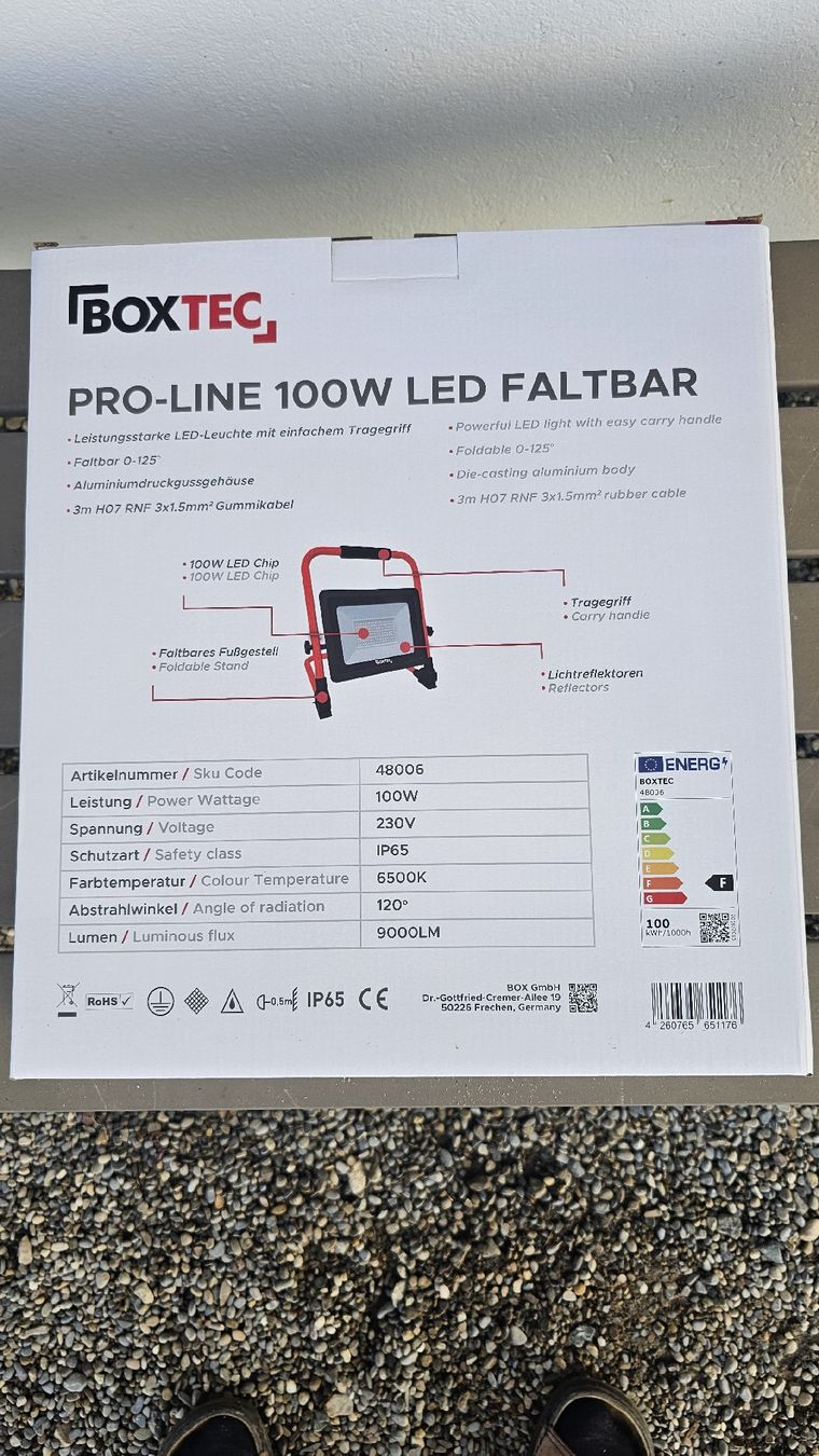 Boxtec LED Baustrahler 100W, neuwertig, Top Zustand! (Neu und originalverpackt) in Eschenz für ...