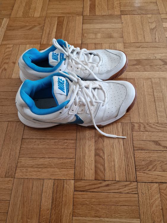 Nike court shuttle 4 (Gebraucht) in Pully für CHF 2 – mit Lieferung auf ...