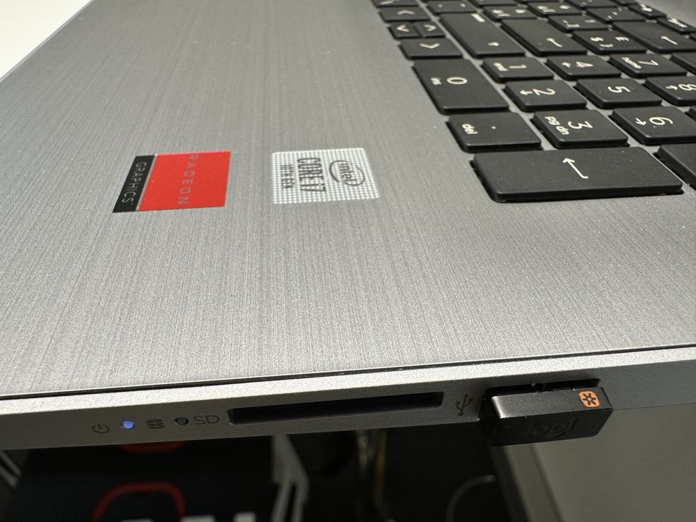 LAPTOP HP 17Zoll Bildschirm Windows 11 PRO | Kaufen auf Ricardo