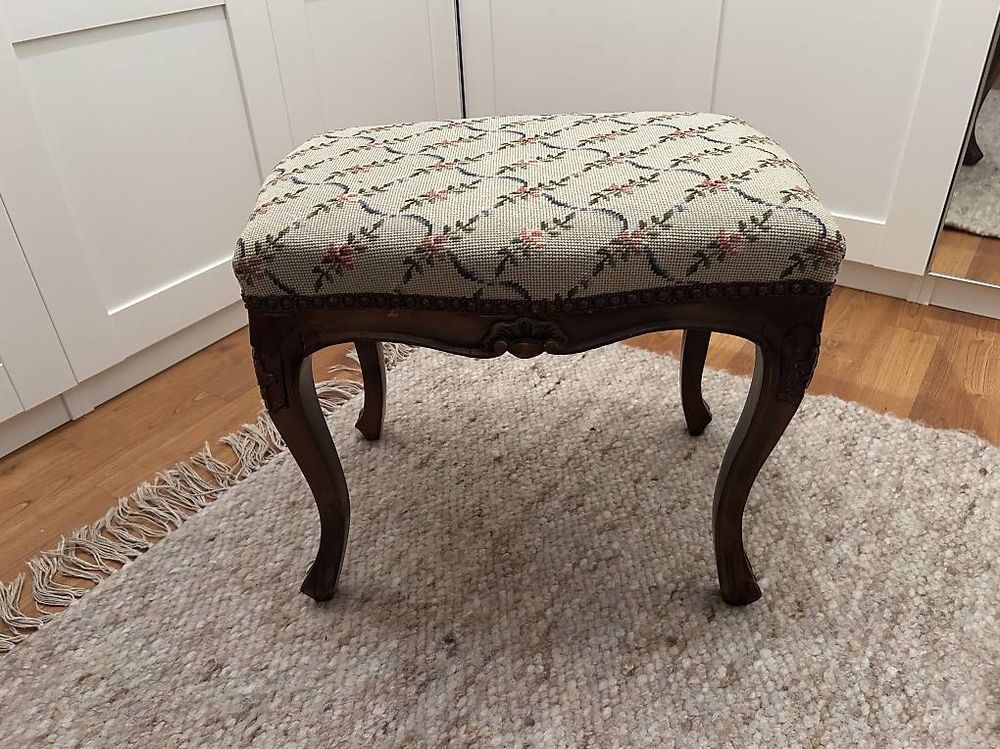 Hocker und Fussschemel antik (Gebraucht) in Untersiggenthal für CHF 10 ...
