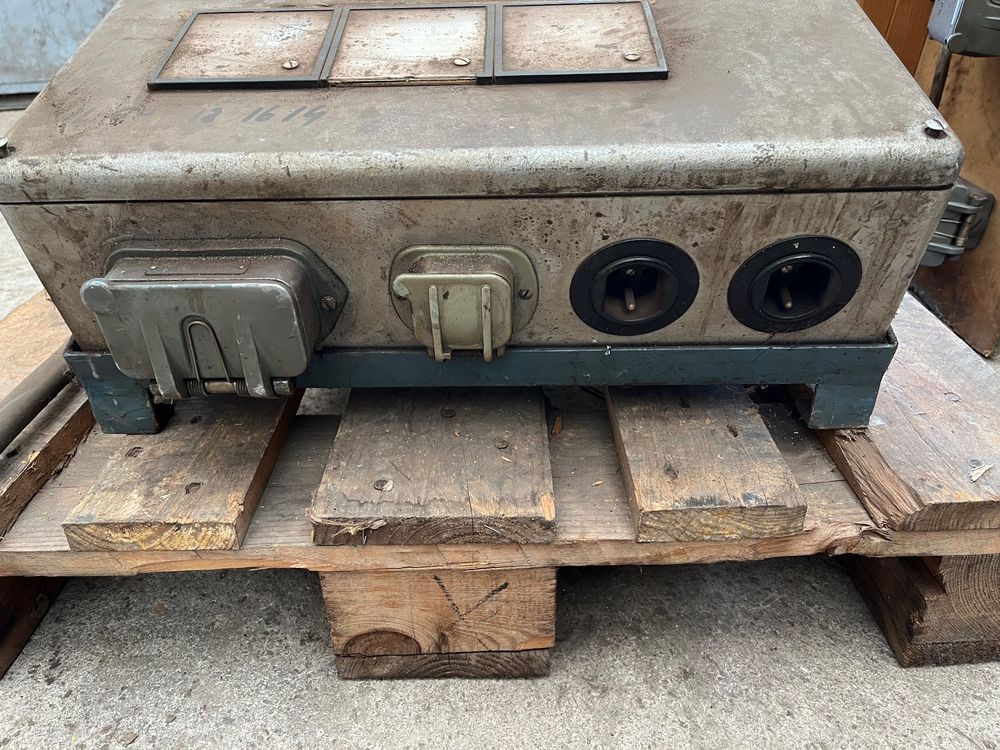 Elektroverteiler, Stecker, Verlängerungskabel 25A CMC (Gebraucht) in ...