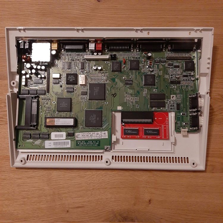 Amiga 600 Gotek/2MB Chipram (Gebraucht) in Beringen für CHF 280 – mit Lieferung auf Ricardo kaufen