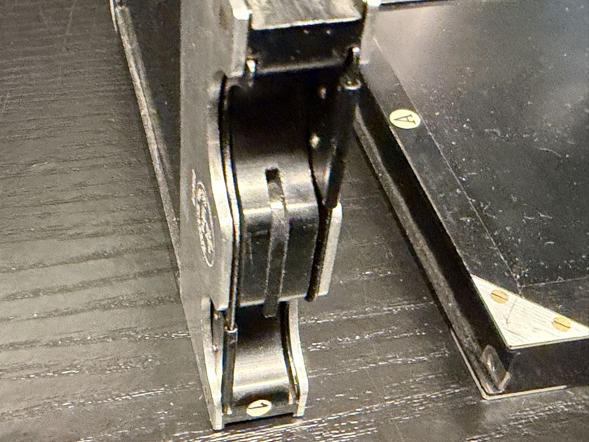 Vintage ICA Dresden Plate Holders, Set of 2, Great find! (Gebraucht) in ...