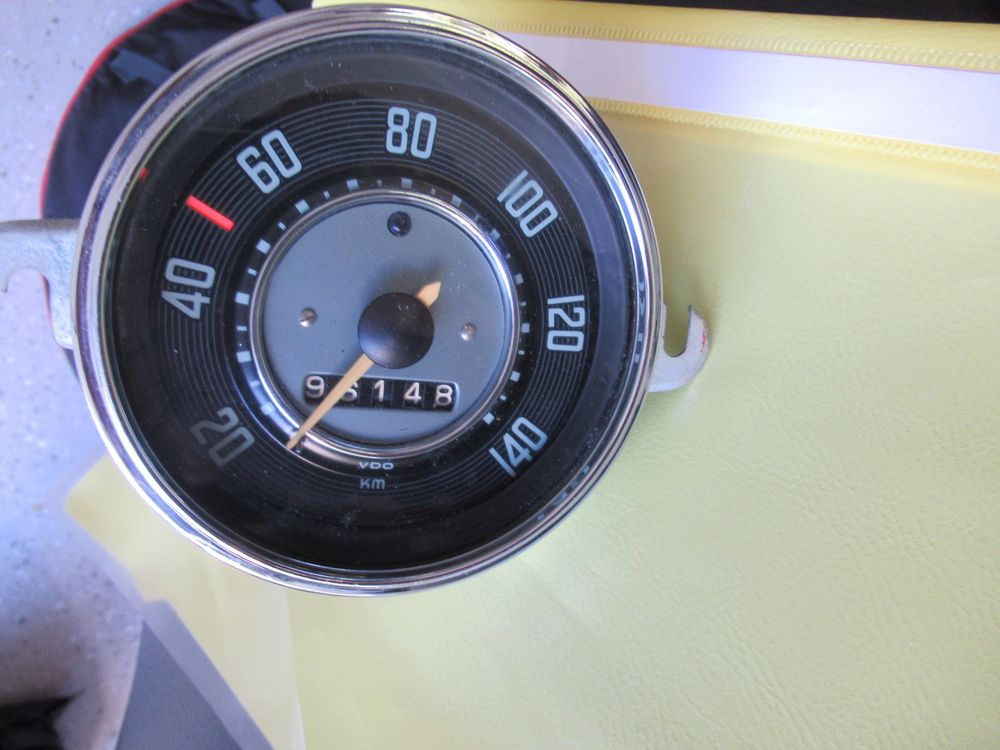 VW Käfer Tacho Oldtimer (Gebraucht) in Landquart für CHF 35 – mit ...